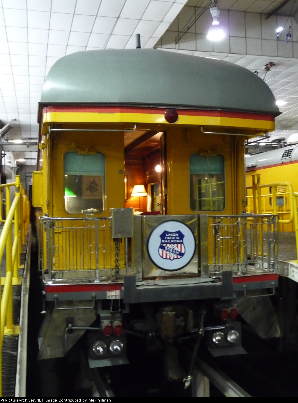 UPP 115 "Selma" Rear Plateform